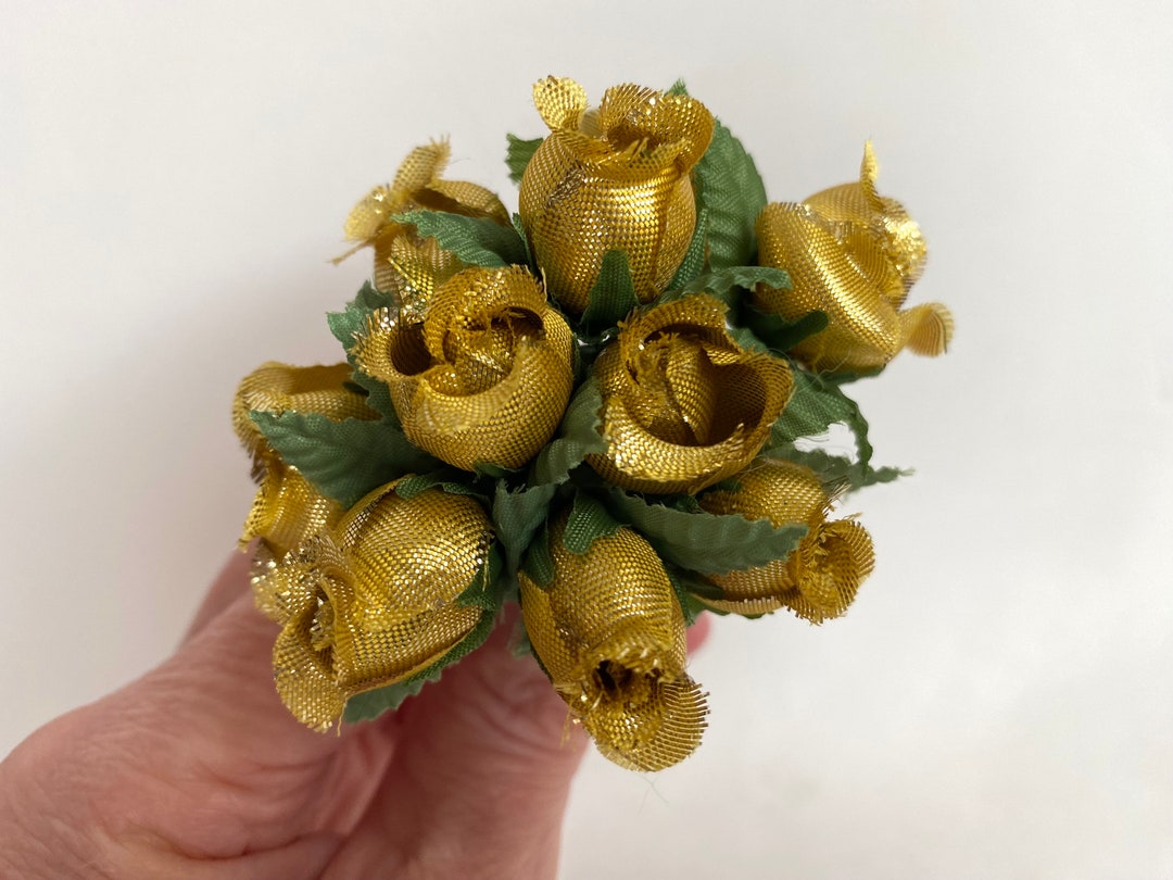 10 Pcs Vintage Artificial GOLD LAME Silk ROSE Buds | Mini Bouquet of 10 ...