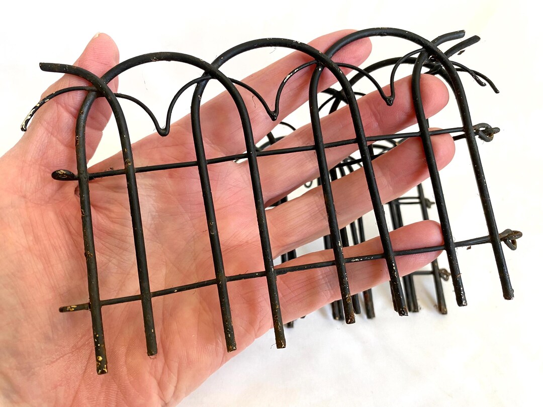 Miniature BLACK WIRE FENCING | (4) 4” H X 6” W Connected Sections ...