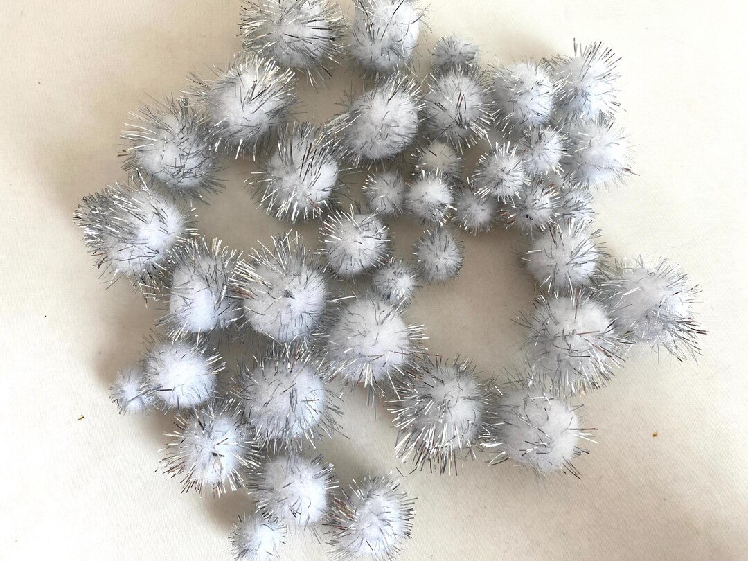 40 Pcs SILVER Tinsel Pom Poms | Darice Sparkle Silver POM POMS | .5 ...