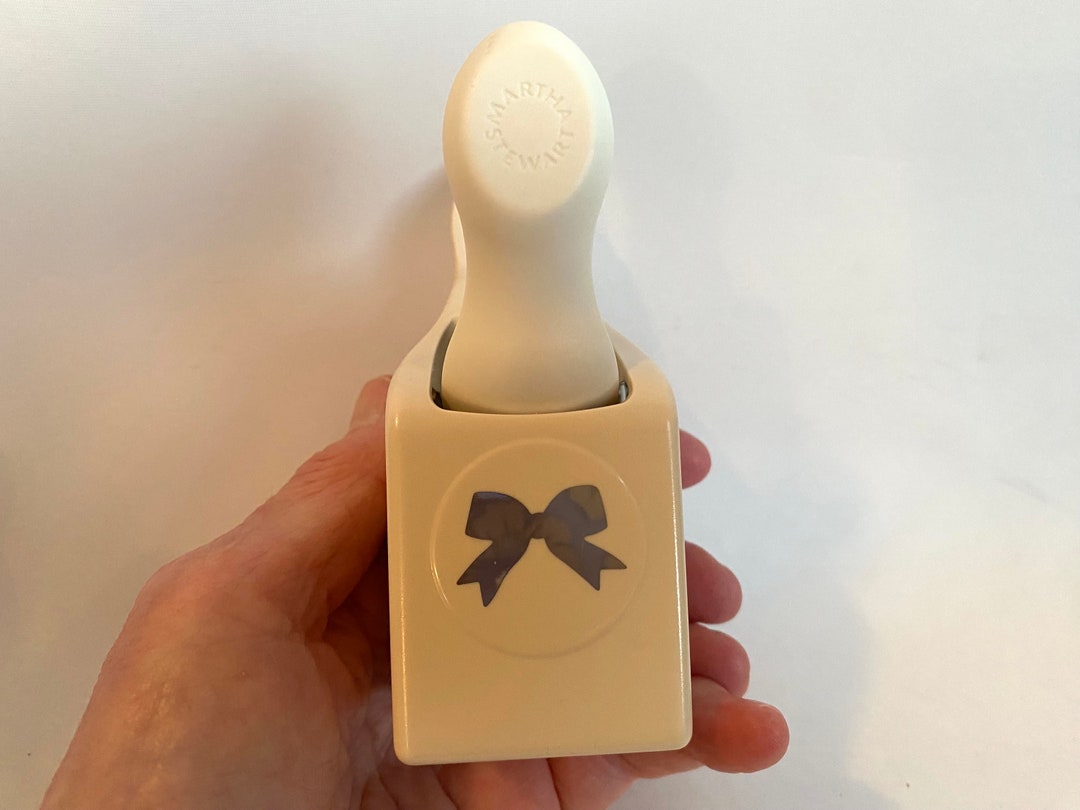 Martha Stewart BOW Paper PUNCH 1 Ribbon Bow Paper Punch Bow Punch for ...