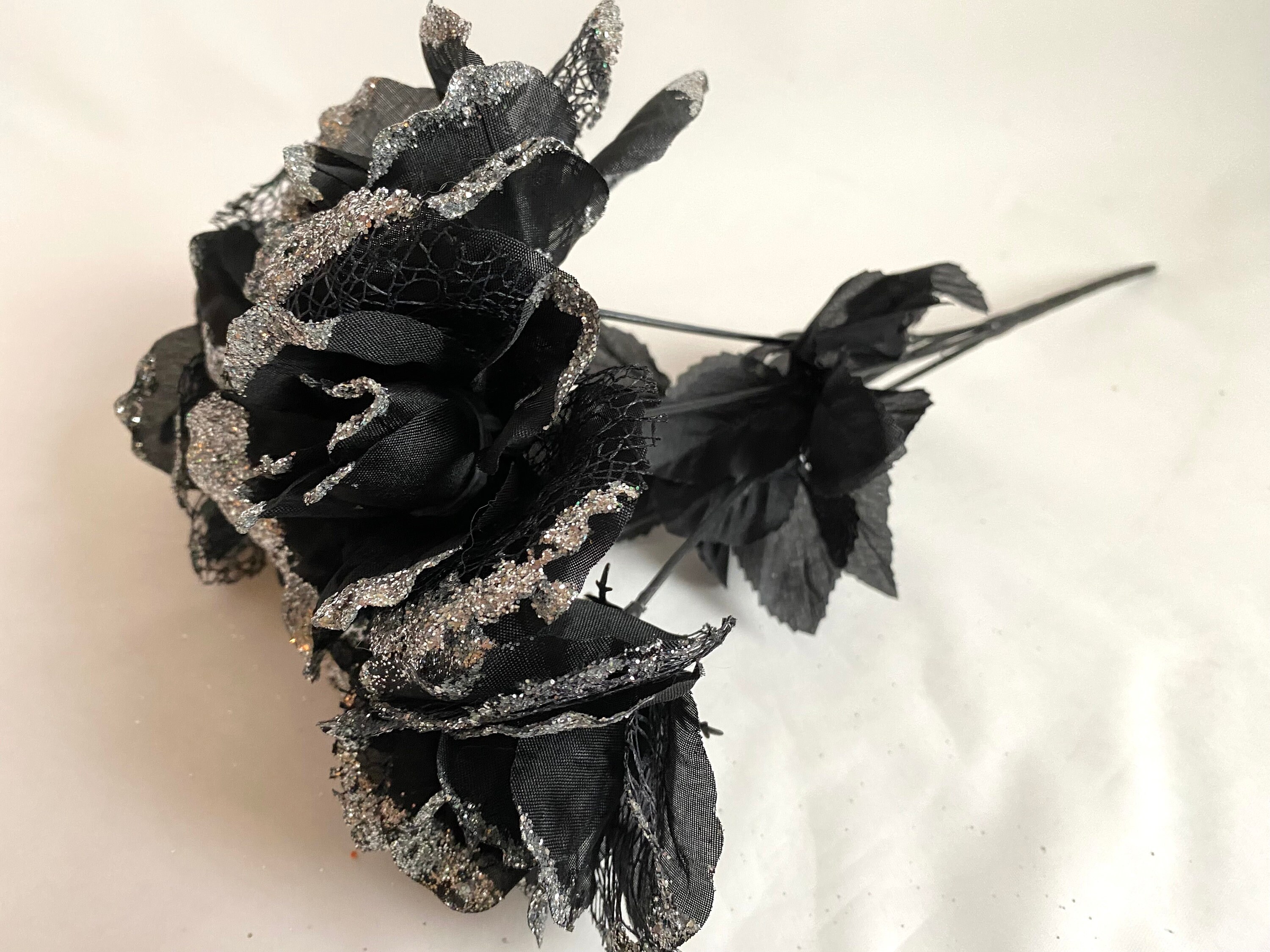 BLACK ROSES With Silver Glitter Bouquet of 5 Large Black Roses Tipped ...
