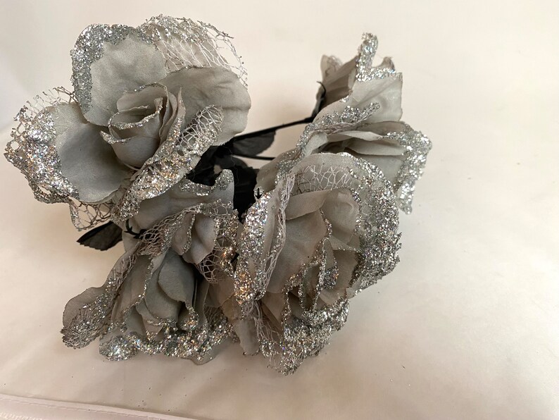 Grey ROSES With Silver Glitter Bouquet of 5 Large Silver Roses Tipped ...