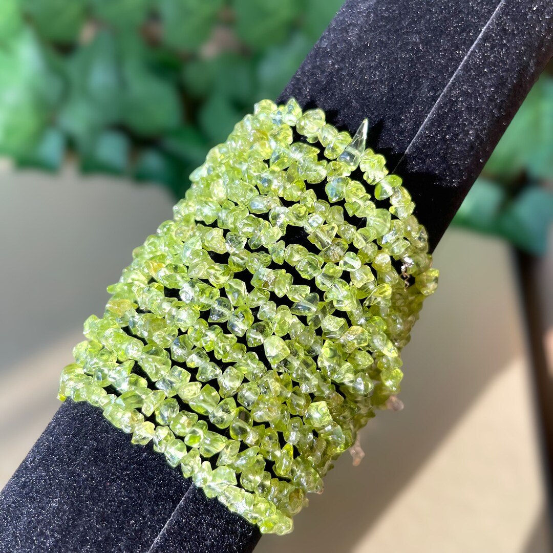 Peridot Gemstone Chip Bracelet, Crystal Chip Beads Bracelets Gift for ...