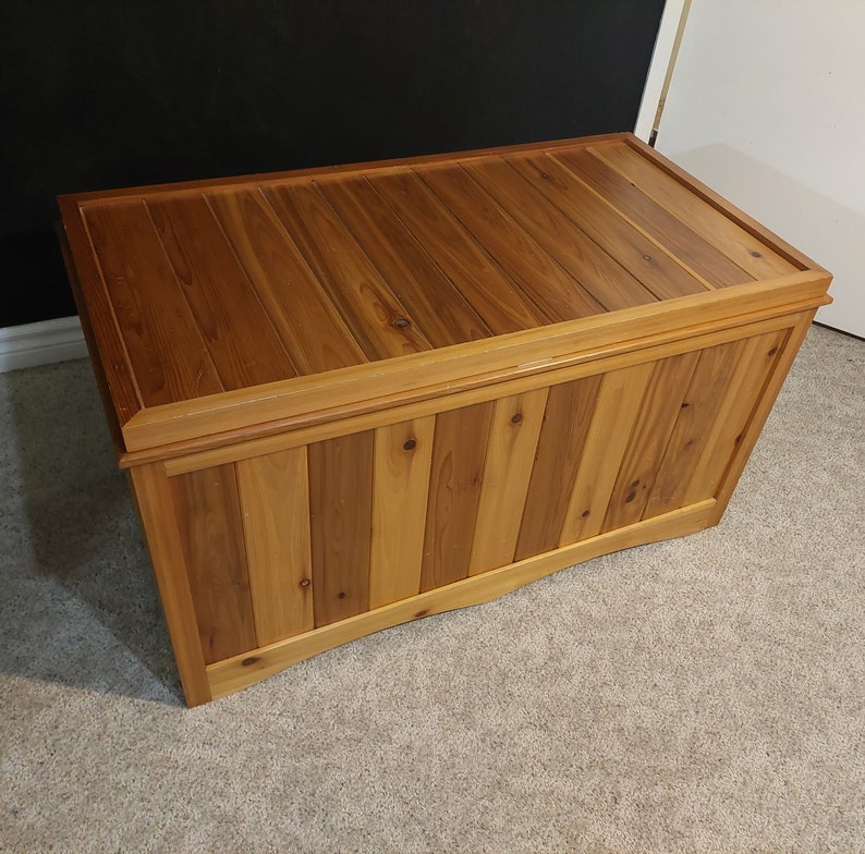 Handmade Solid Cedar Chest With Exposed Cedar Interior - Etsy Canada