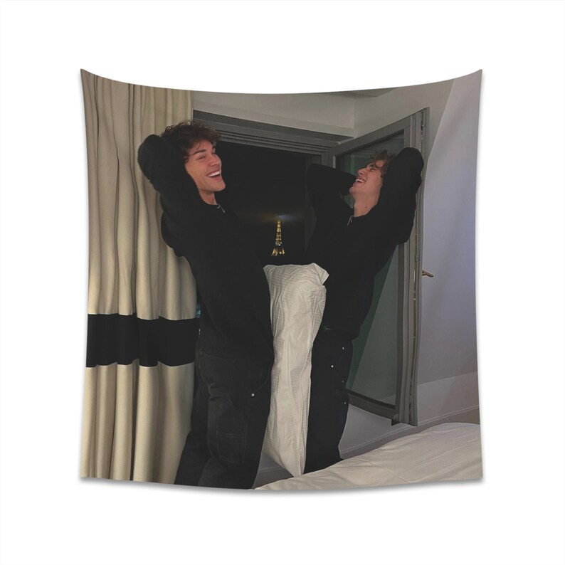 Vinnie Hacker X Noah Beck Tapestry // France Instagram Picture - Etsy Vinnie Hacker X Noah Beck Tapestry // France Instagram Picture - Etsy