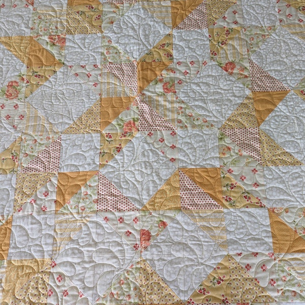 Yellow Star Quilt - Etsy