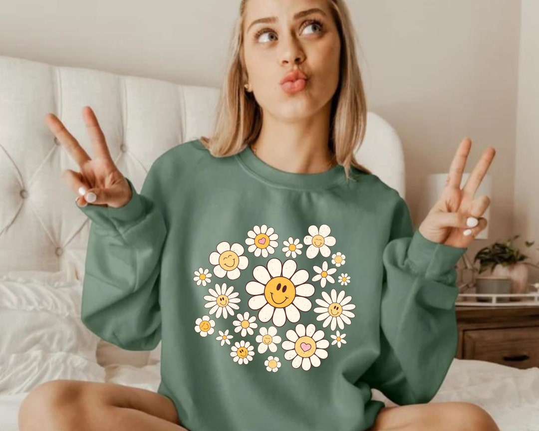 Daisy Sweatshirt for Summer, Gift for Her, Daisies Hoodie for Woman ...