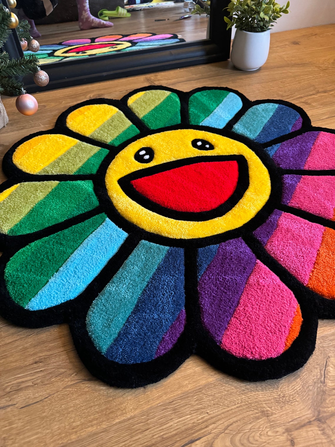 Handmade Tufted Rainbow Flower Face - Etsy