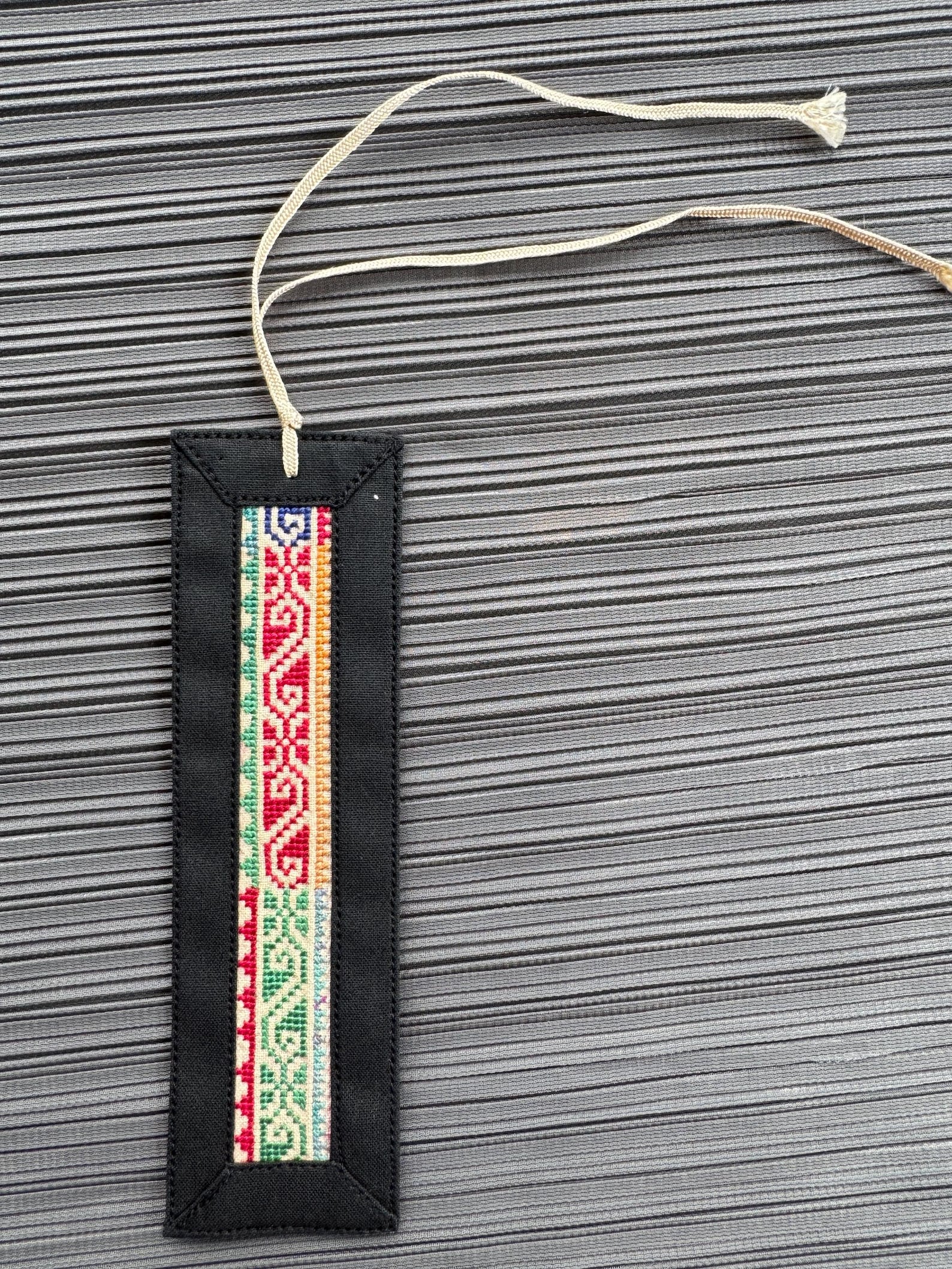 Book Mark, Geomatric Embroidery Book Marks, Unique Gift - Etsy
