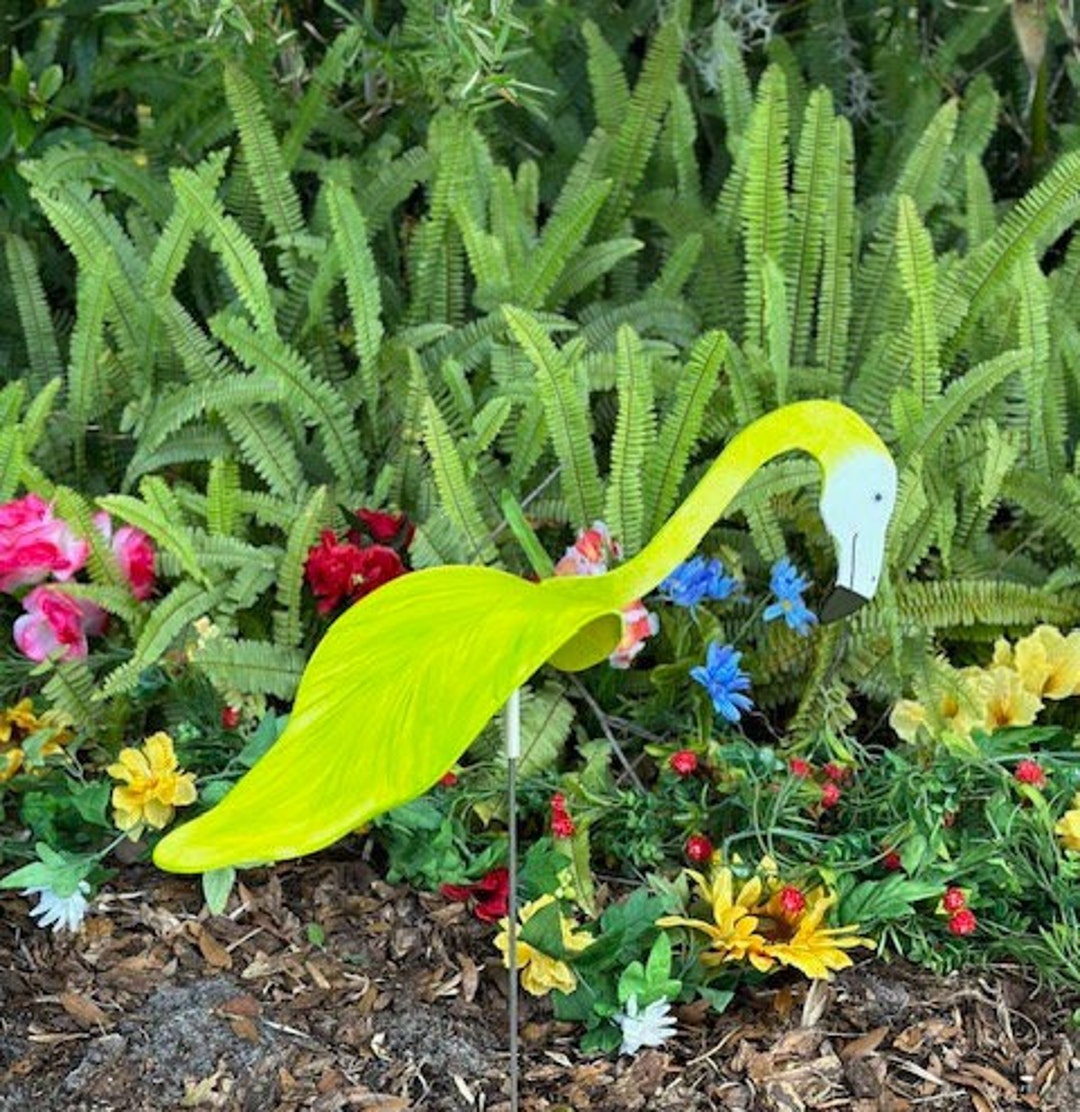 1 Large Key Lime Flamingo Bobbing Bird PVC Dancing Balancing Sculpture ...