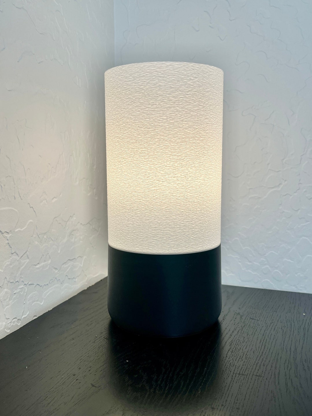 Minimalistic 3D Printed Lamp - Modern Desk Light - Simplistic Lighting ...