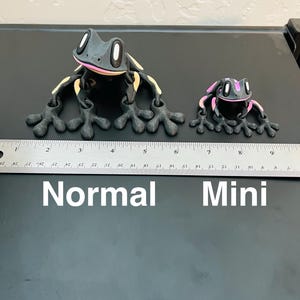 Customizable 3D Printed Frog With Magnetic Feet - Custom Colors ...