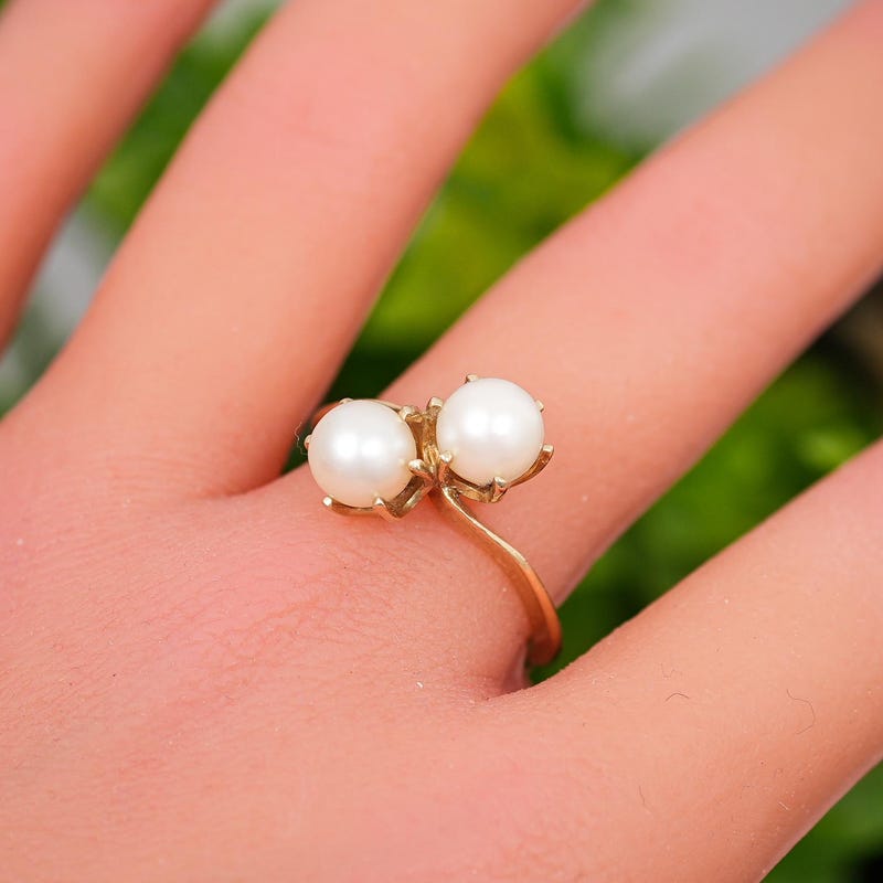 14k Bypass Pearl Ring - Etsy