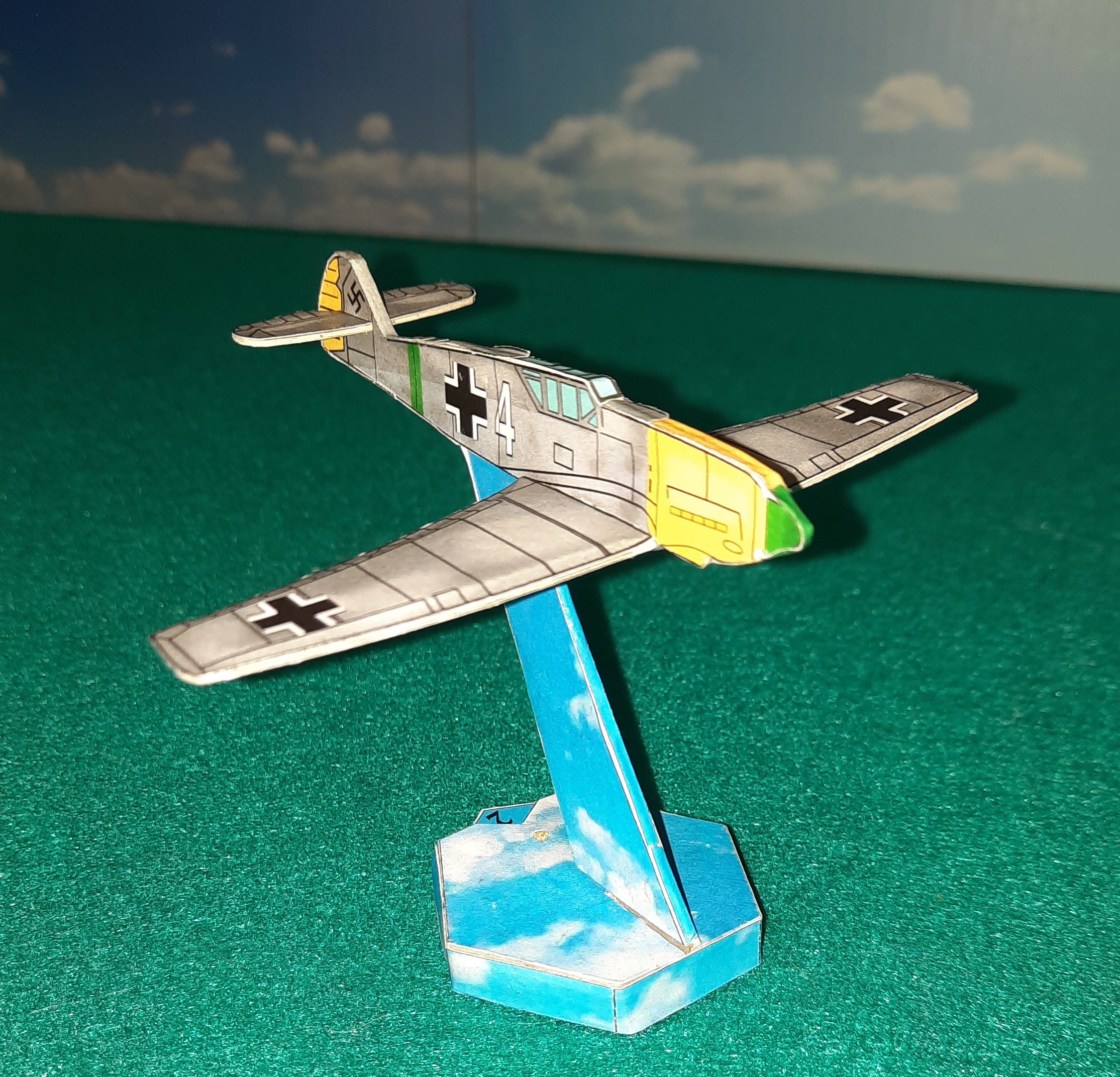 Aces R High 2.5D Paper Model WW2 Aircraft Messerschmitt Bf 109 grey ...