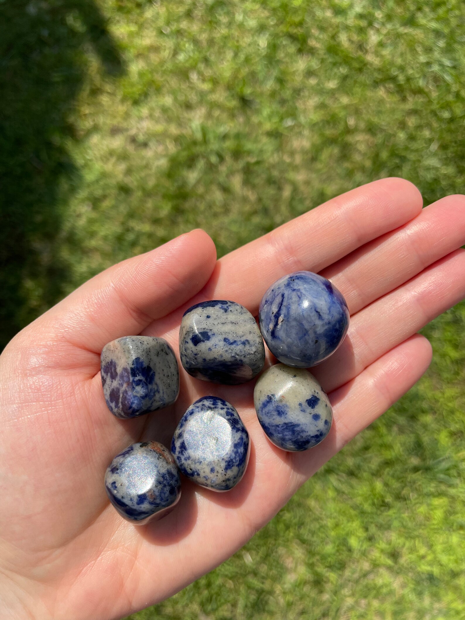 Sodalite Stones, Gemstone Healing, Chakra Stones, Healing Stones ...