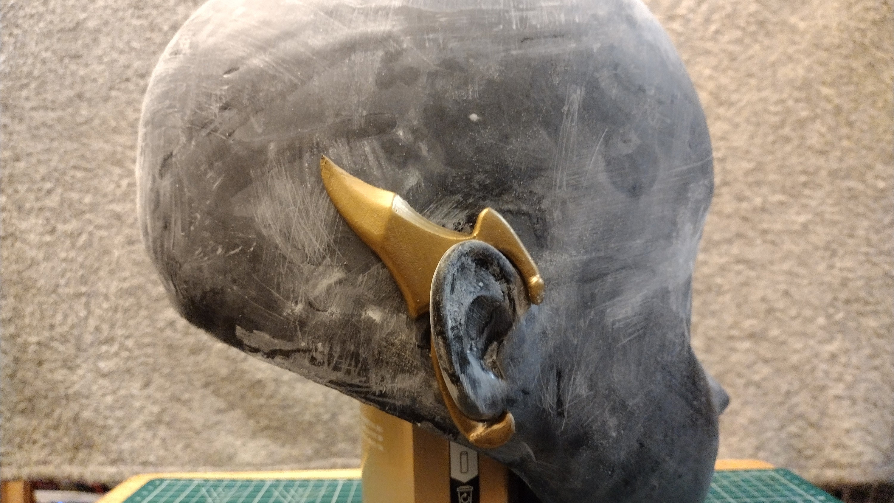 Rouge Redstar's Necklace and Communicator Ear Accessory 3D Print Files ...