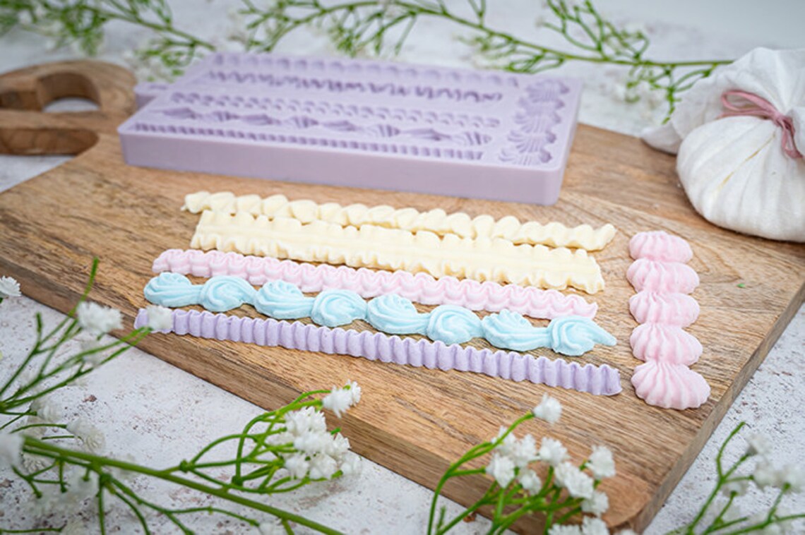 Large Lambeth Borders Silicone Mould - Etsy