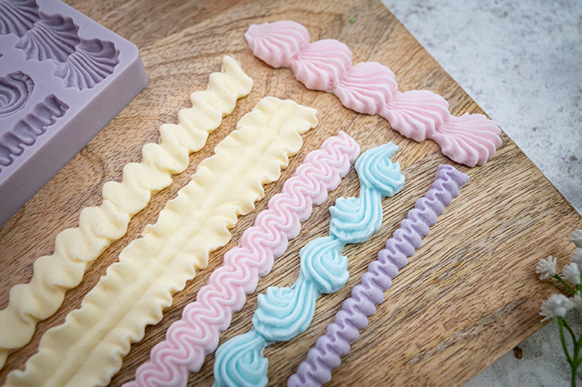 Large Lambeth Borders Silicone Mould - Etsy