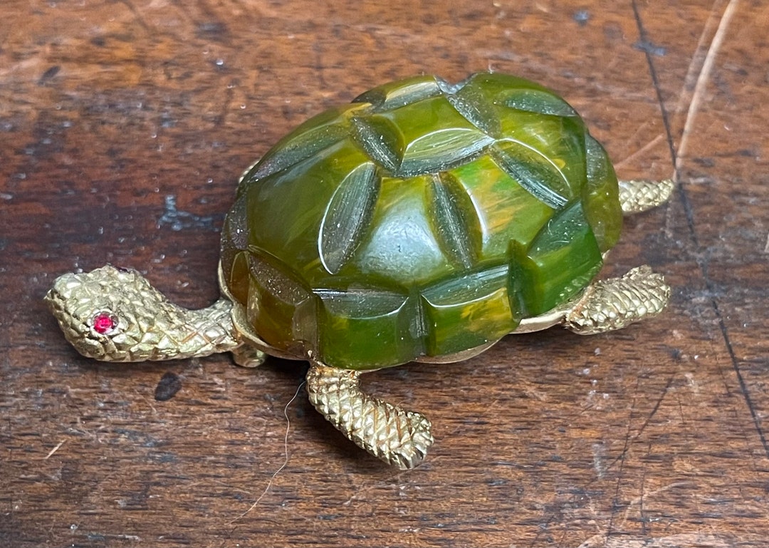 Vintage 1960s CADORO Jade-tone Bakelite Turtle Pin Brooch - Etsy