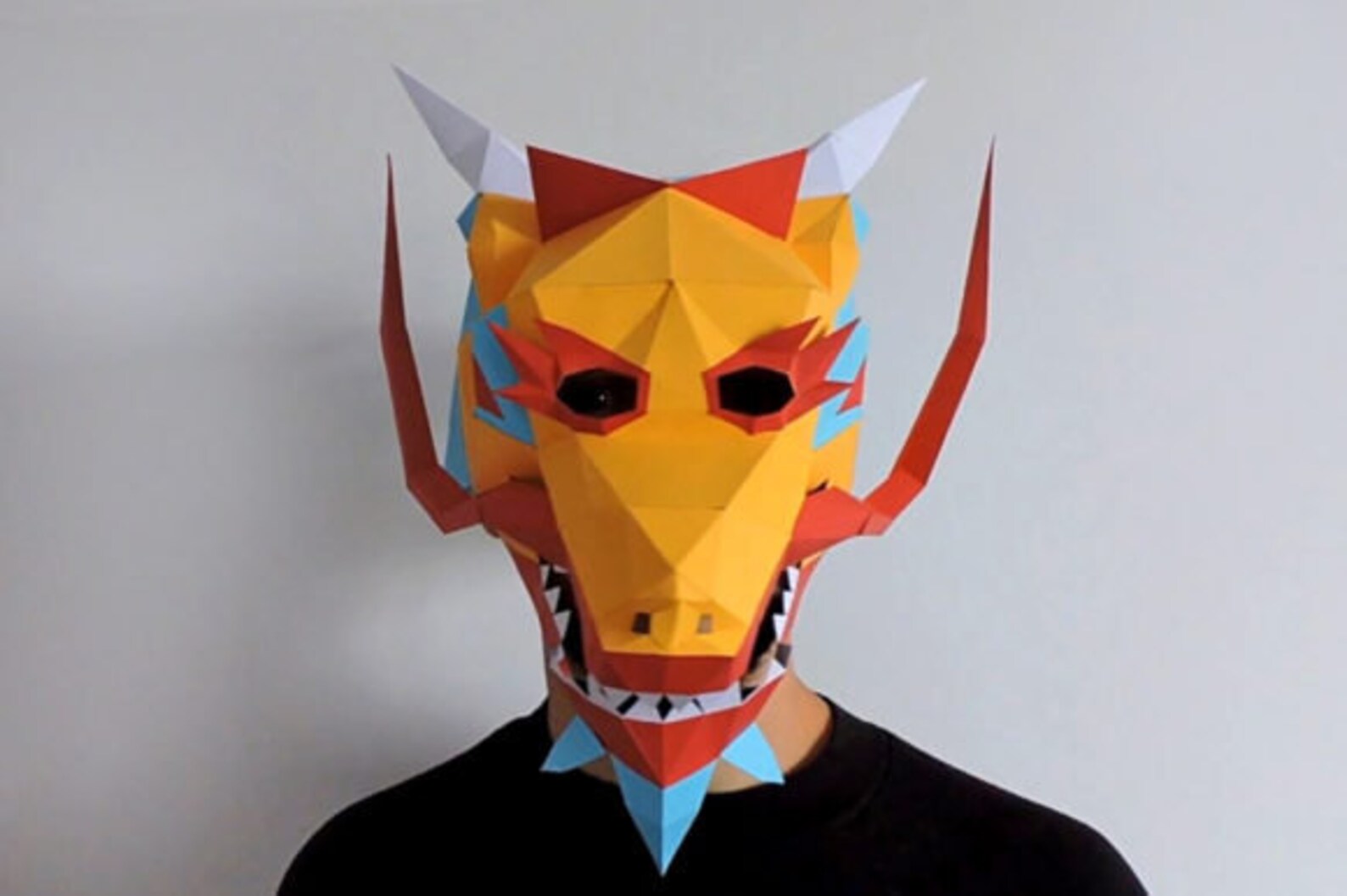 3D Papercraft Chinese Dragon Mask: DIY Low Poly Dragon Mask DIY Dragon ...
