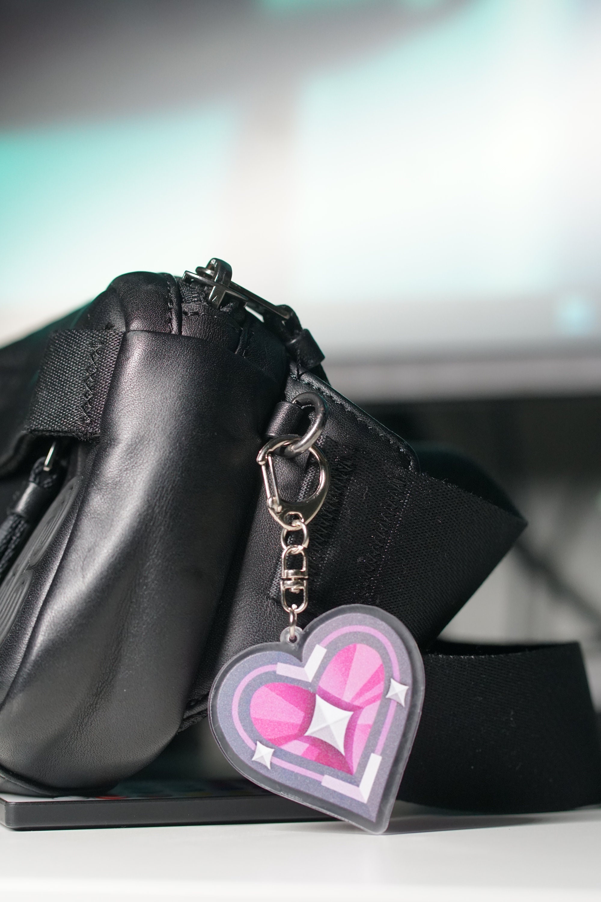 Valorant Heart Keychain Val Keychain Heart Keychain Pink Keychain Gamer Keychain - Etsy