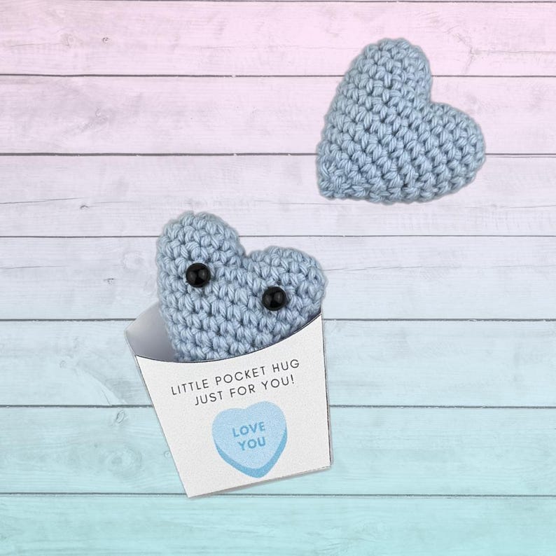 Pocket Hug Heart Crochet Pattern + Super Cute Printable Holder - Etsy