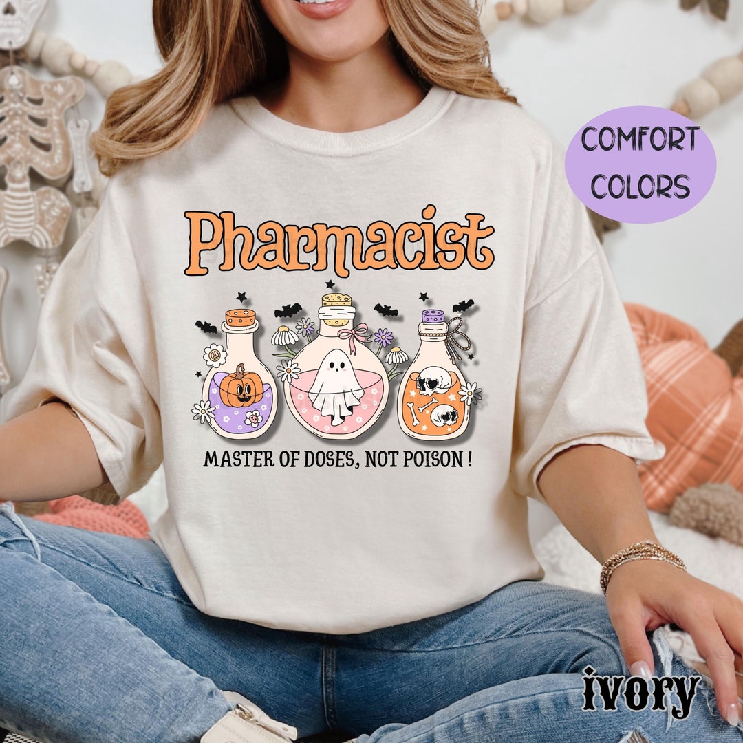 Pharmacy Halloween Shirt Pharmacy Gift Pharmacy Tshirt Spooky ...