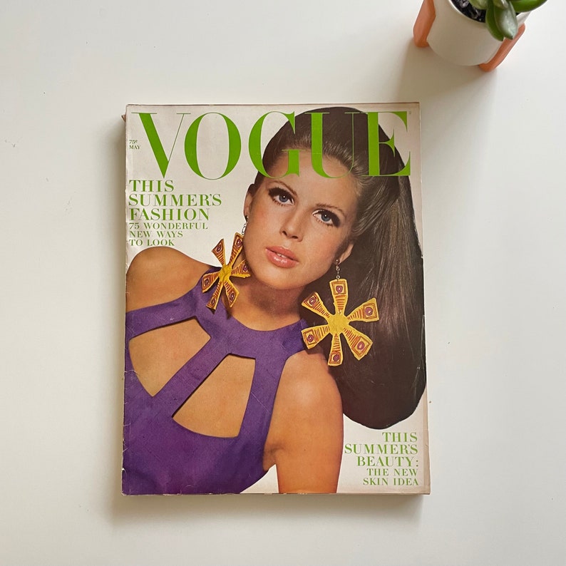 Vogue US May 1966 Magazine, Vintage American Fashion Magazine Bert ...