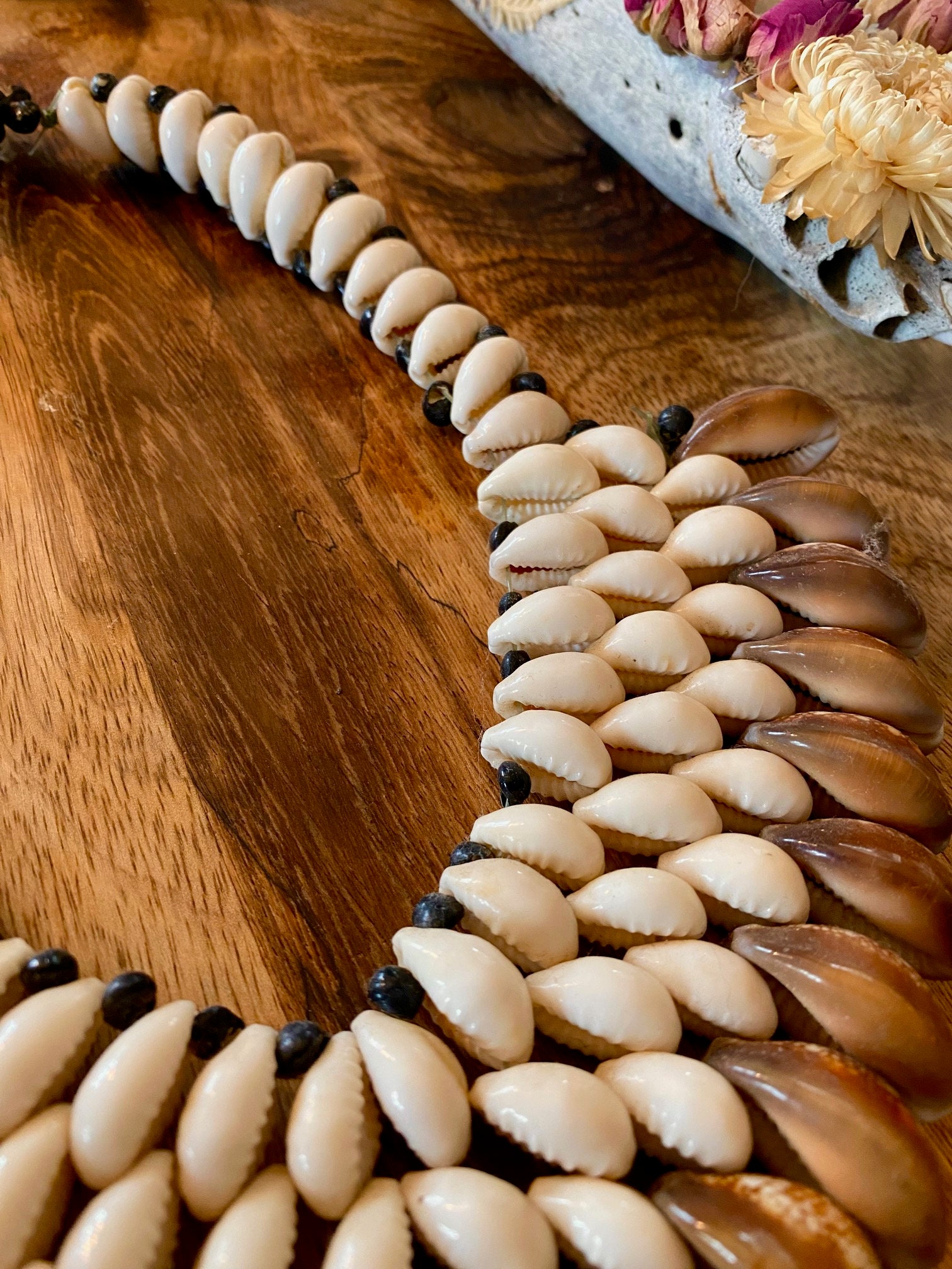 Vintage Tahitian Shell Necklace 70' - Etsy