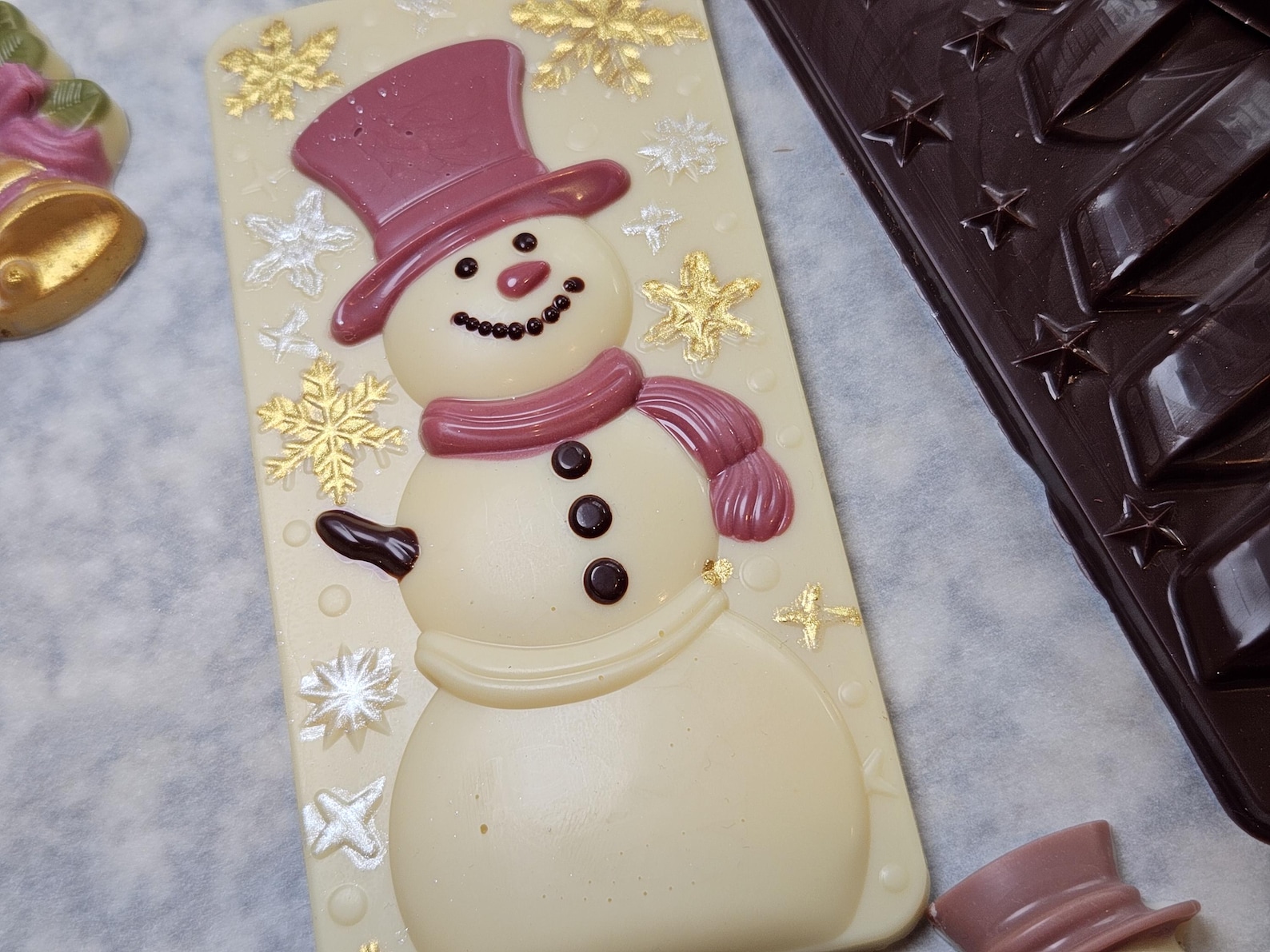 Handmade Fancy Chocolate Bar / Chocolate Bar With Filling / Decorated ...