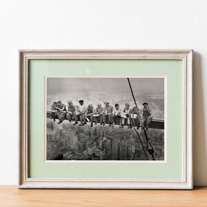 1930s NYC Iron Workers Lunch Atop Skyscraper Photo (digital Download ...