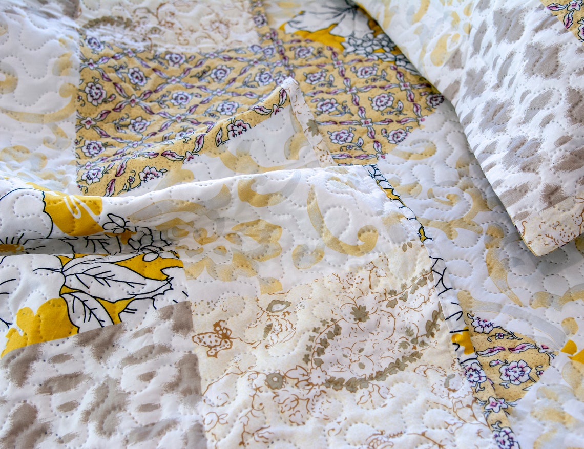 Oversized Patchwork Yellow Pattern Quilt Set Sham Included - Etsy
