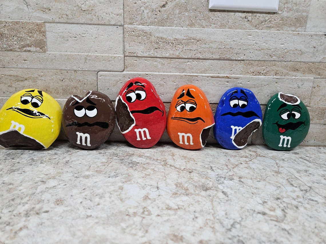 M&M Painted Rocks-set of 3 - Etsy