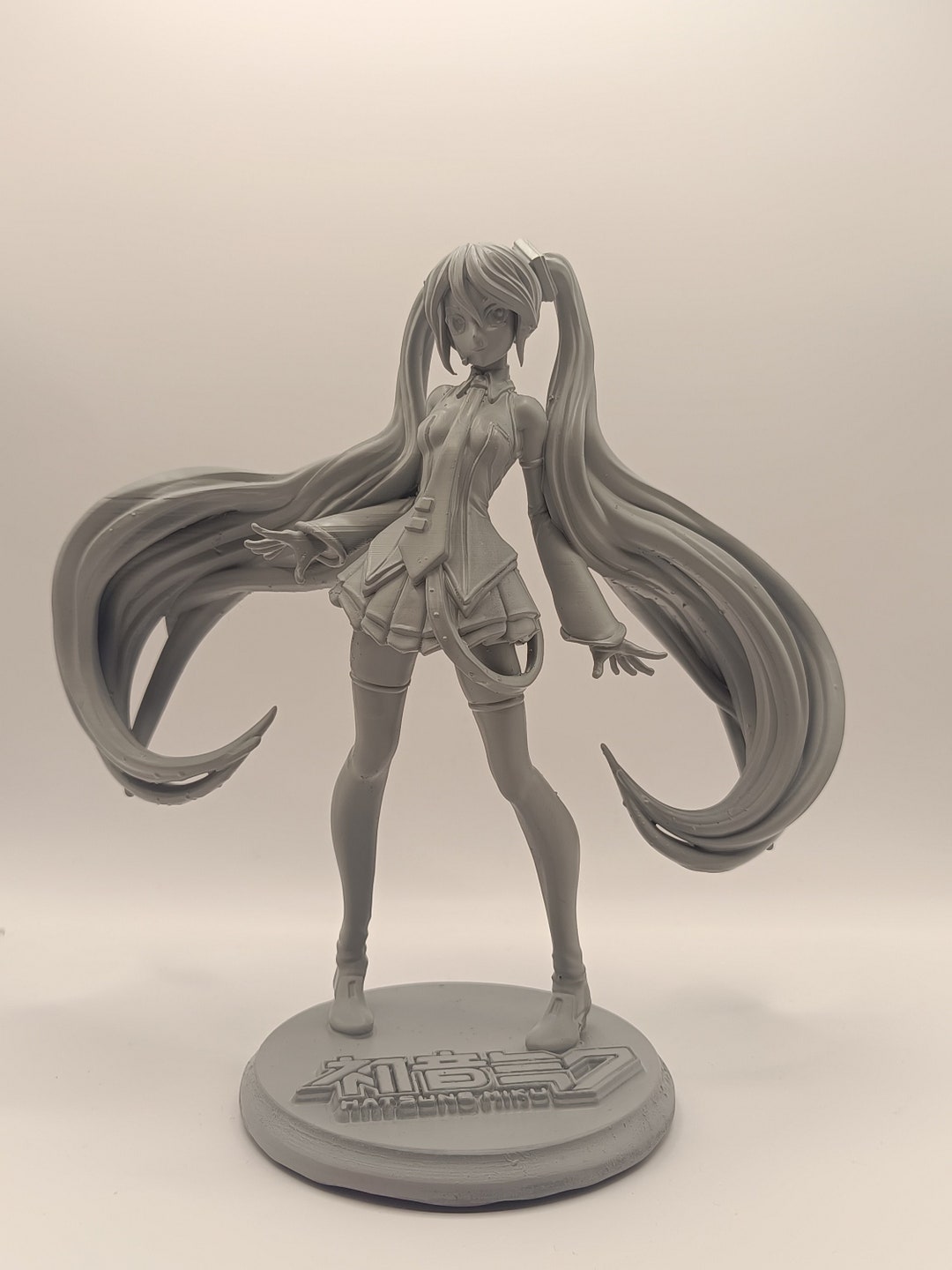 Hatsune Miku Figurine - Etsy