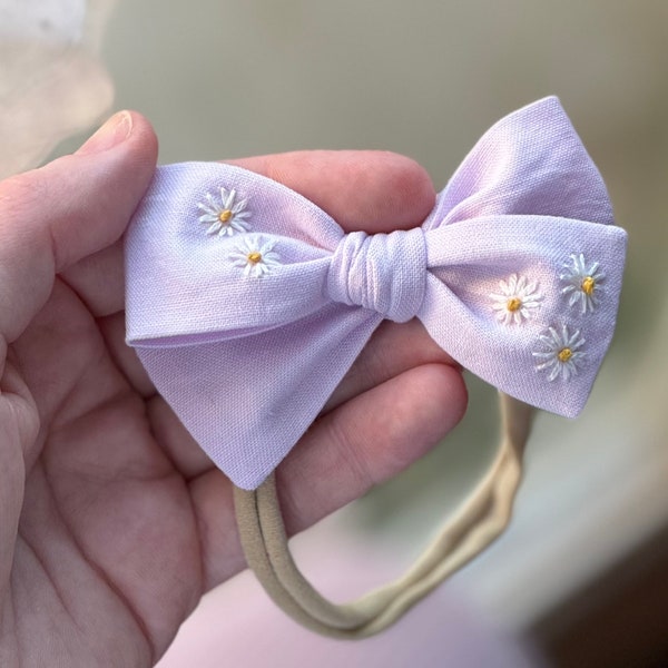 Daisy Hair Bow - Etsy