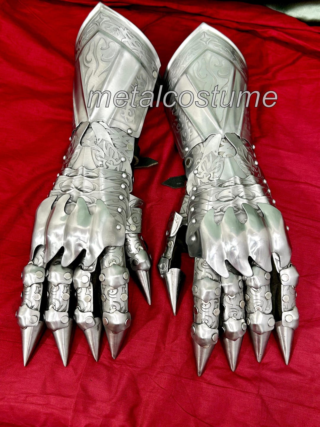 Medieval Etching Knight Gauntlets –nazgul Witch King Gauntlets ...