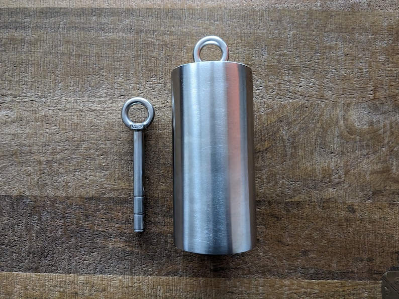 Ice Lock 8 Hours With Only 15ml of Water, Ice Warden, Bondage ...