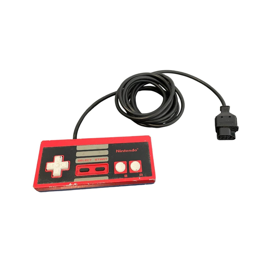 Vintage | Nintendo NES-004 Controller | Red Front | Blue Back | White ...