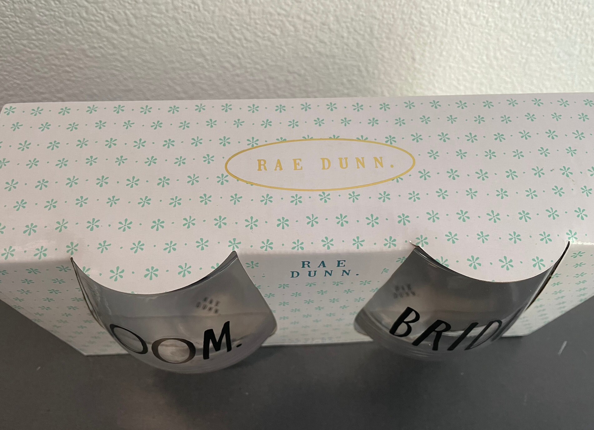 Pre-owned RAE DUNN. Bride Groom Stemless Wine Glasses 19 Oz Home ...