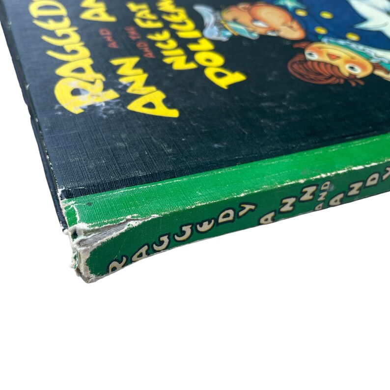 1960 Raggedy Ann and Andy and the Nice Fat Policeman Johnny Gruelle ...