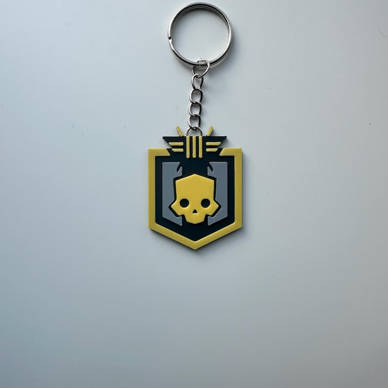 Gaming Badge Keyring Set – Sci-fi Inspired Warbond Emblems – Gifts for ...