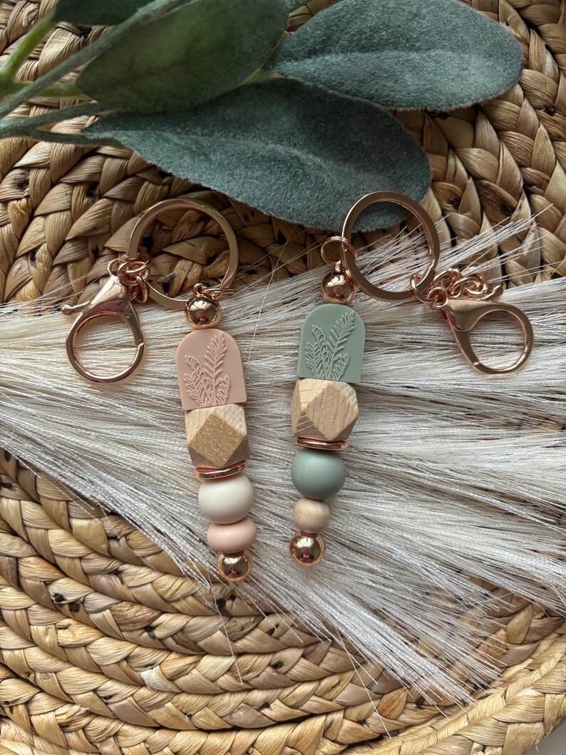 Flower Keychain | Beaded | Floral | Silicone | Wooden | Unique | Boho ...