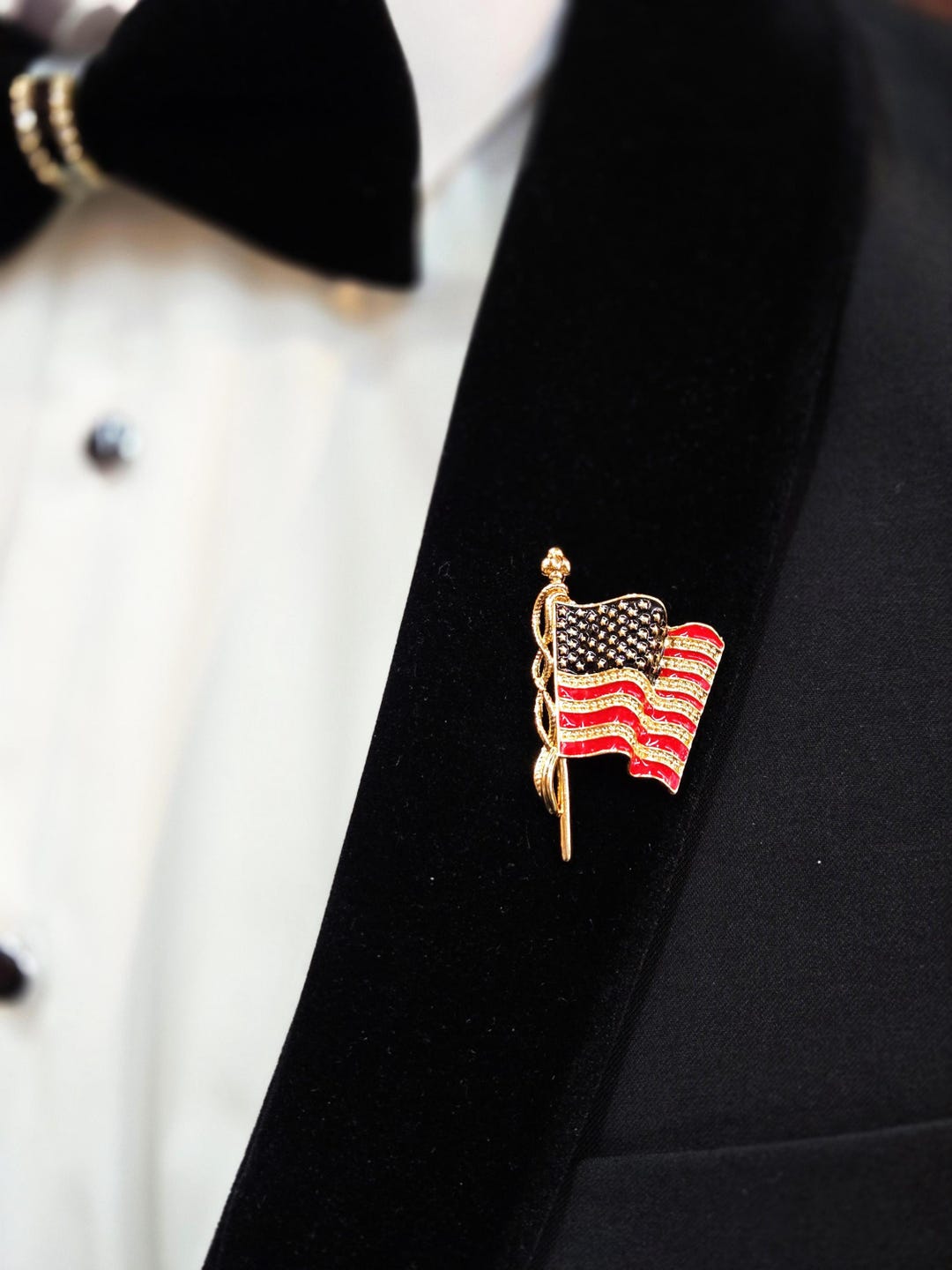 Men's Patriotic American Flag in Gold Color Pin Lapel - Etsy