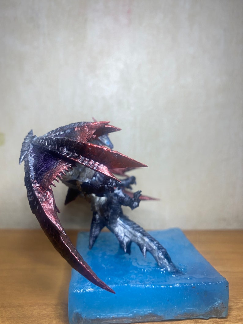 Valstrax,monster Hunter, Dragon, Diorama, Hand-painted, Epoxy Resin, 3d ...