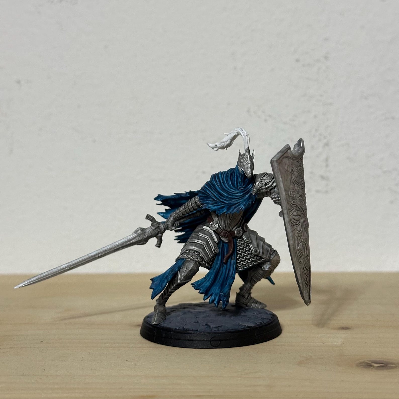 Artorias of the Abyss Miniature | Hand-painted Resin Statue, Dark Souls ...