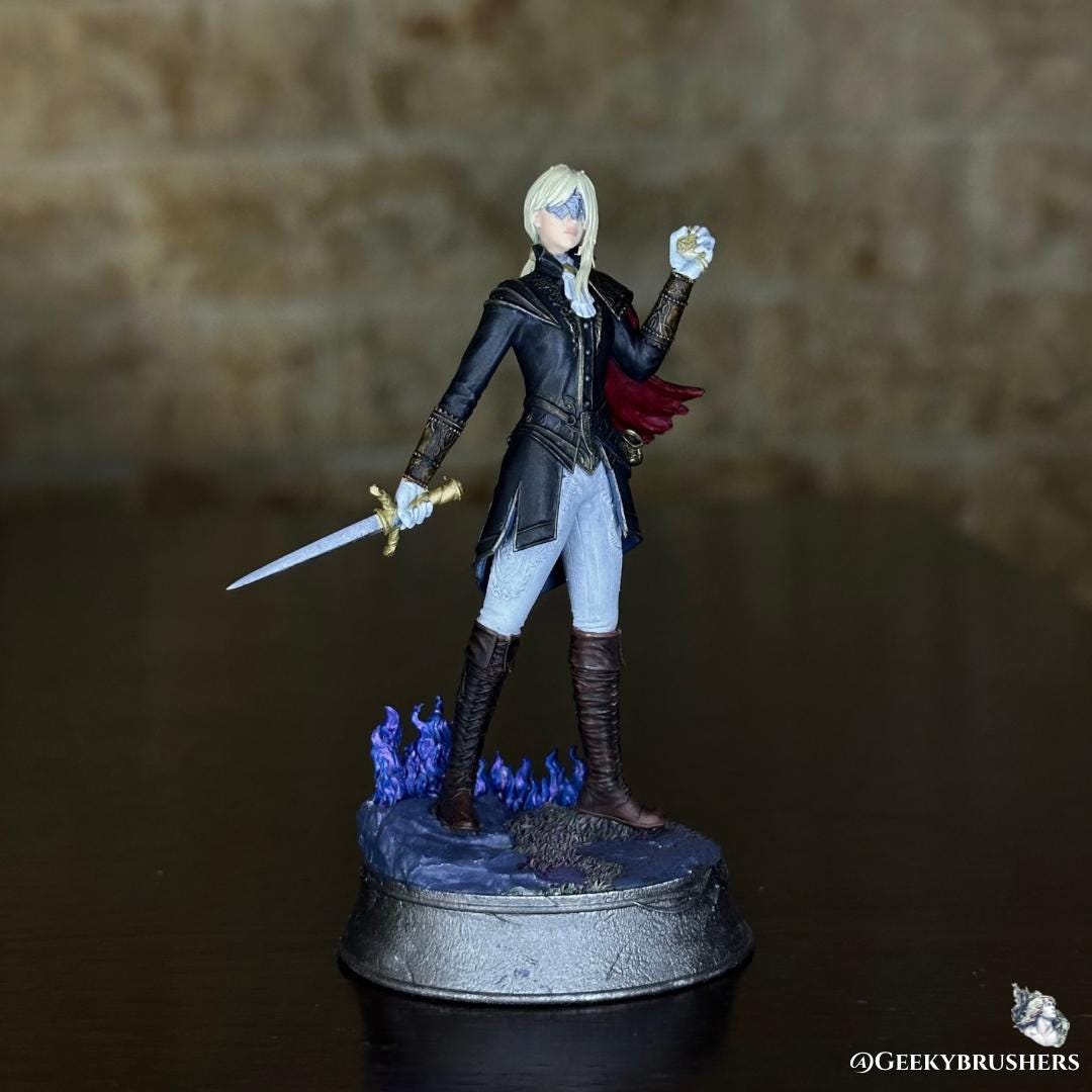 Duchess Miniature - Figure | Elden Ring: Nightreign Collectible | Hand ...