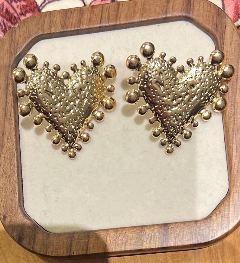 Pippa-style Gold Heart Earrings, Sézane Style, Agatha, Lesbijouxdeprune ...