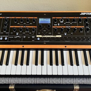 Custom Handmade Wooden Make-over for the Roland Jupiter Xm - Etsy