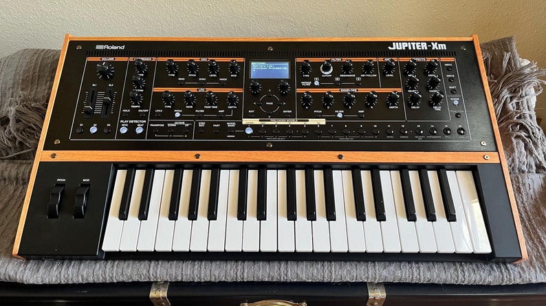 Custom Handmade Wooden Make-over for the Roland Jupiter Xm - Etsy