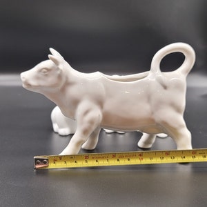 Set of 4 Cow Cream Pitchers, 1 Big Cow and 3 Small Cows, White ...